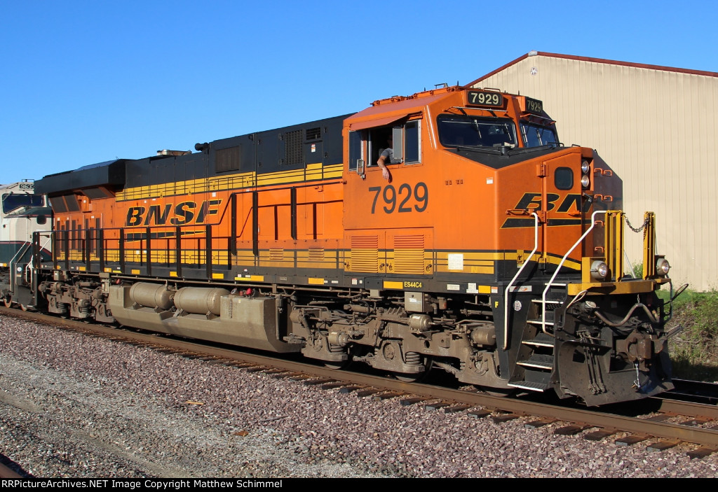BNSF 7929
